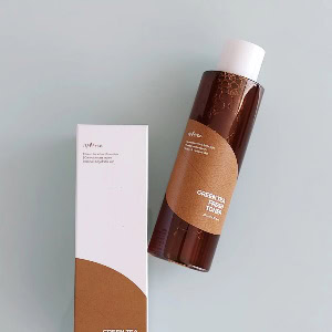 ISNTREE Green Tea Fresh Toner 200ml | Unblemish UK